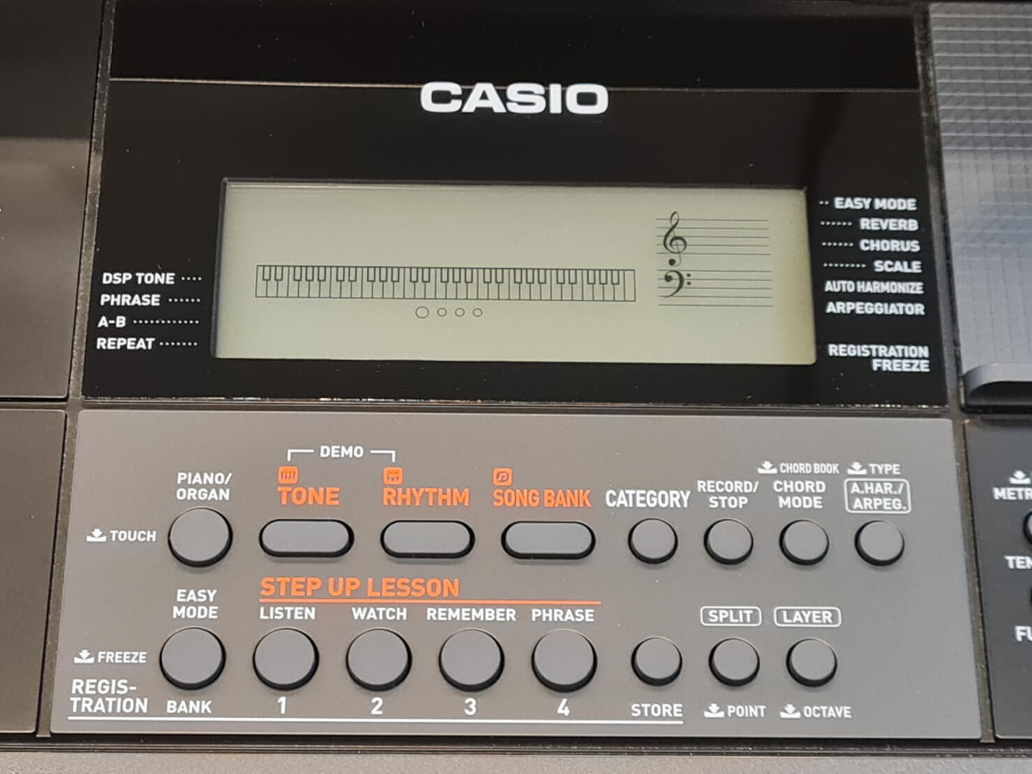 Casio CT-X700